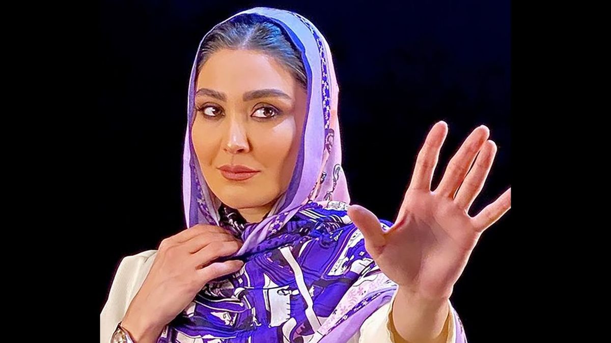 عکس لو رفته از مریم معصومی در کنار خواهر جذابش خواهر چشم رنگی مریم